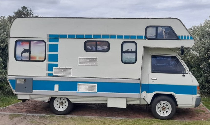 SOLD 1990 Mitsubishi L300 Motorhome (CT 1118) – My Store